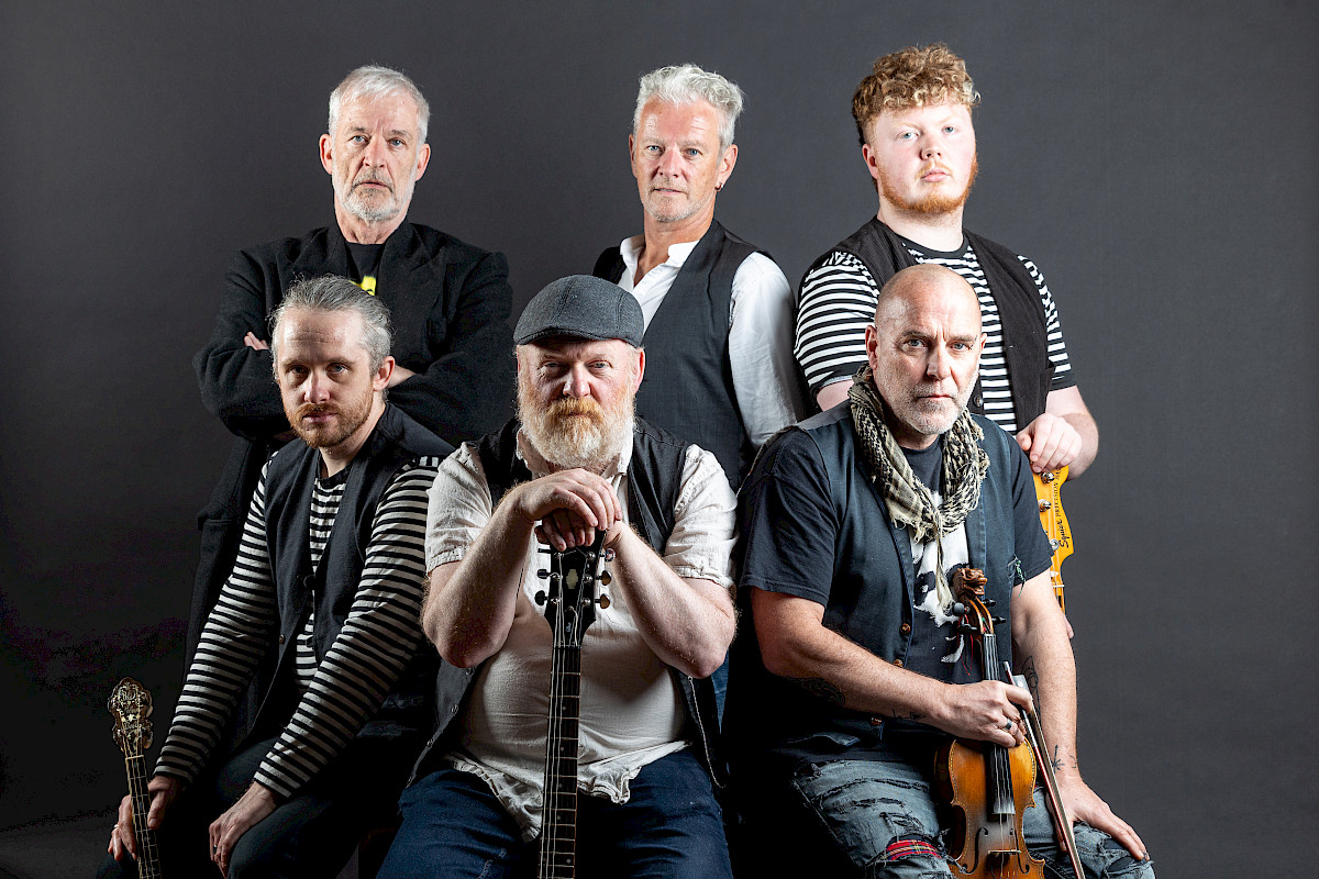 Magnetic Music GmbH - Konzertagentur - Irish Folk und Weltmusik | 3 on ...